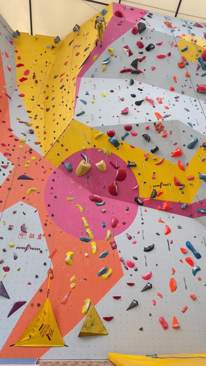 Strength is not allowed 😭 Climb to vomit 🤮