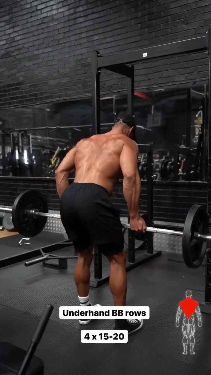 Get Strong and Sculpted with This Weightlifting Workout