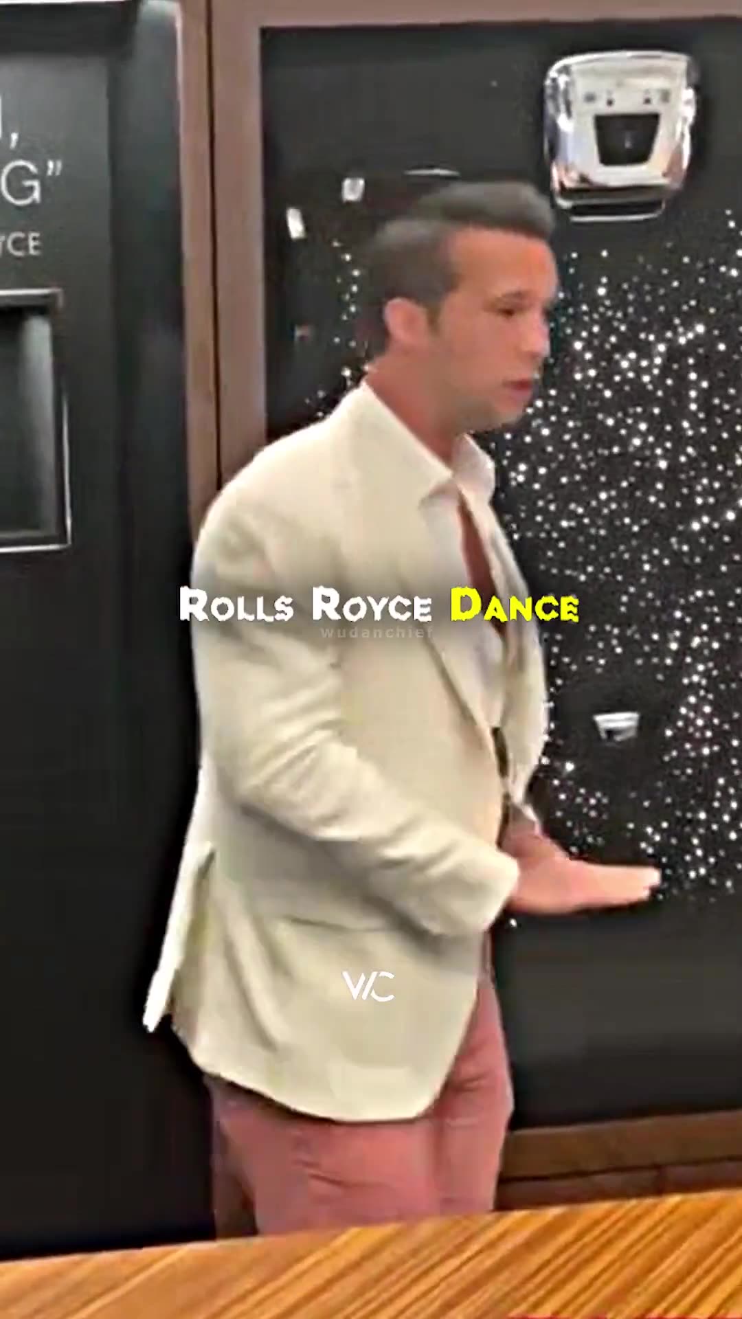 Top G Dance Moves: Tristan and Andrew Tate Show Off Their Skills