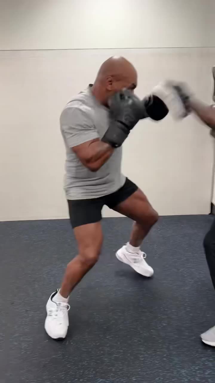 Mike Tyson Vs Jake paul