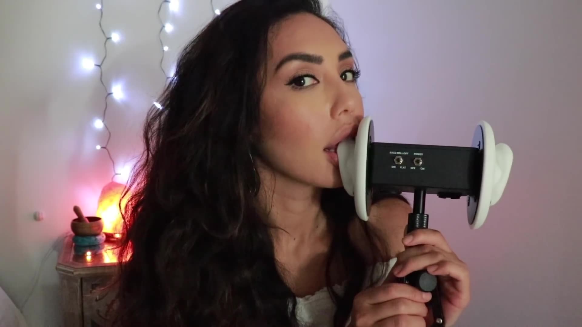 ASMR - Ear Kissing Ear Noms Ear Licking