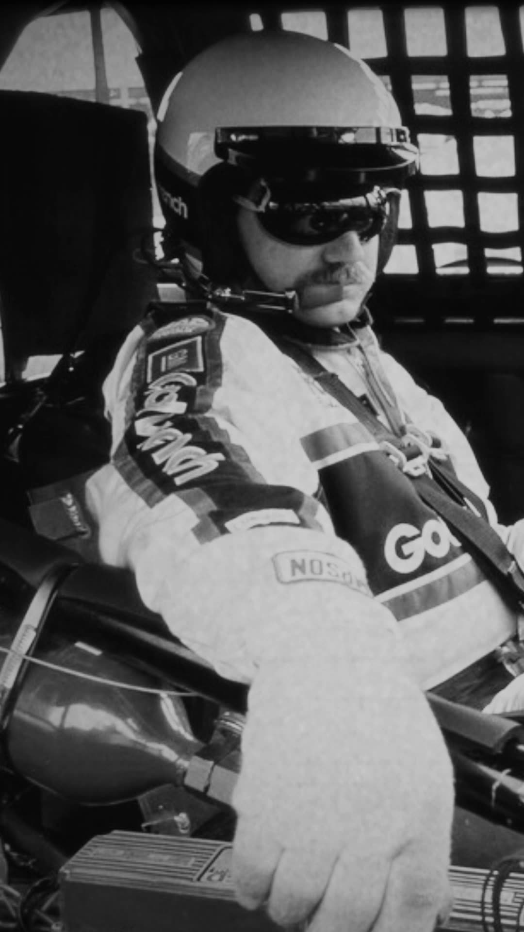 Daytona 500: Petty vs. Earnhardt - Who Rules the Track?