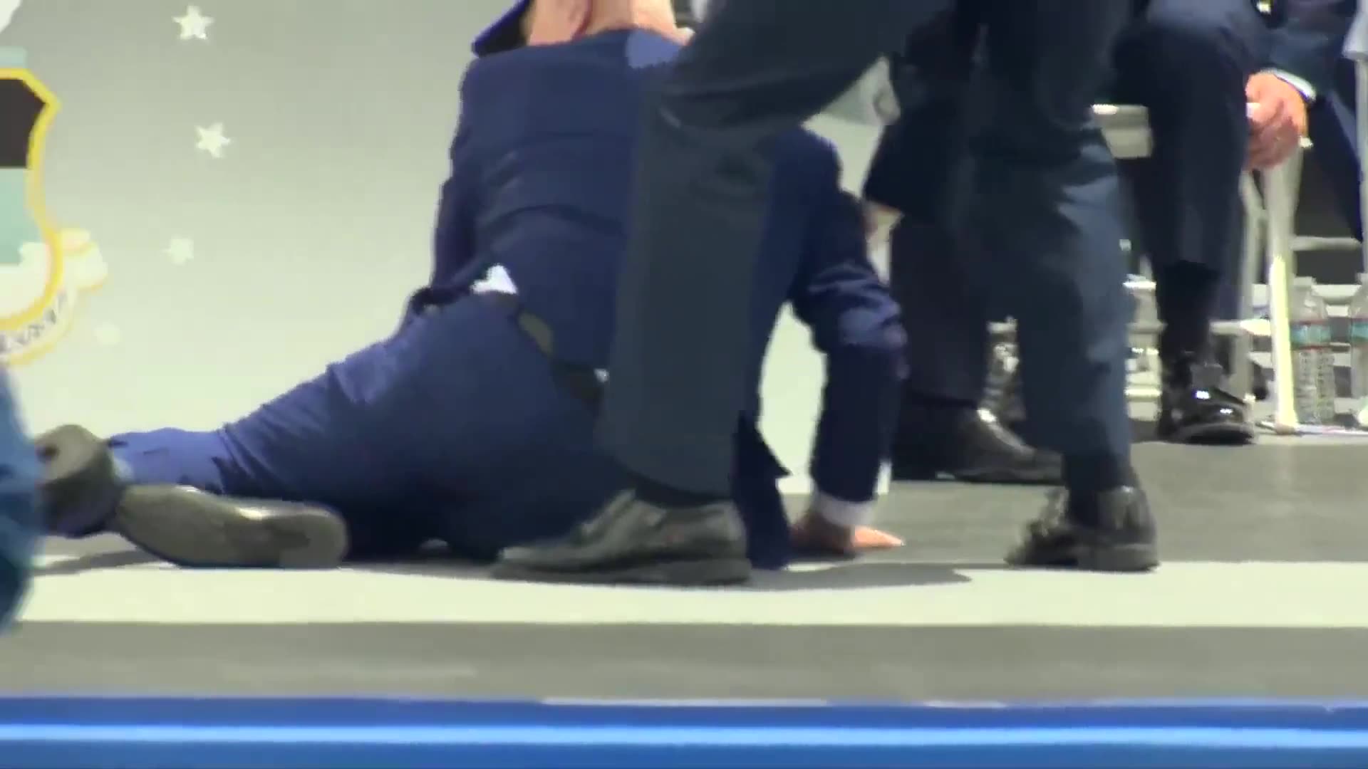 BREAKING: Joe Biden takes a MASSIVE fall during US Air Force Academy ...