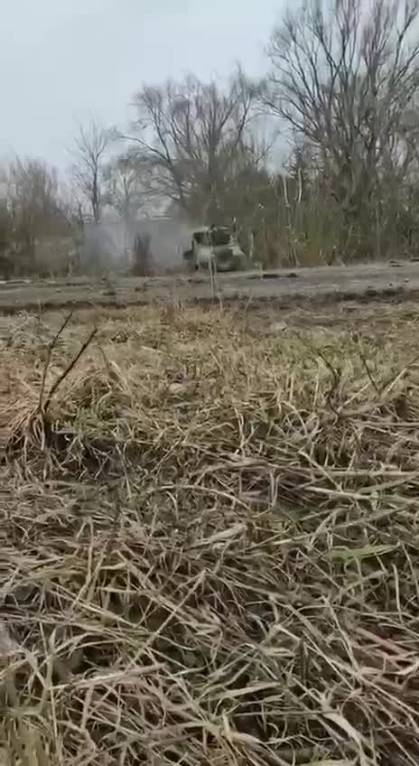 Ukrainian Humvee armored vehicle was ambushed