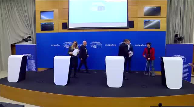 Romanian MEP Cristian Terhes absolutely mops the floor with Justin Trudeau