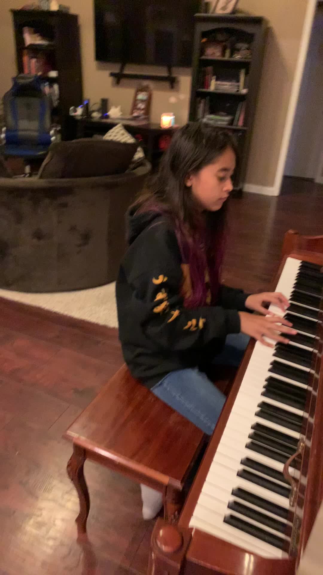 Izzy playing Enchanted