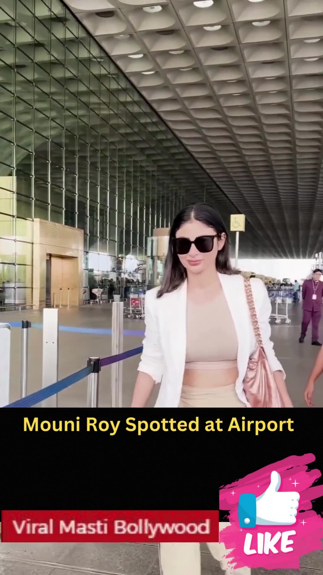 Mouni Roy Spotted at Airport #mouniroy #short #youtubeshort #shorts