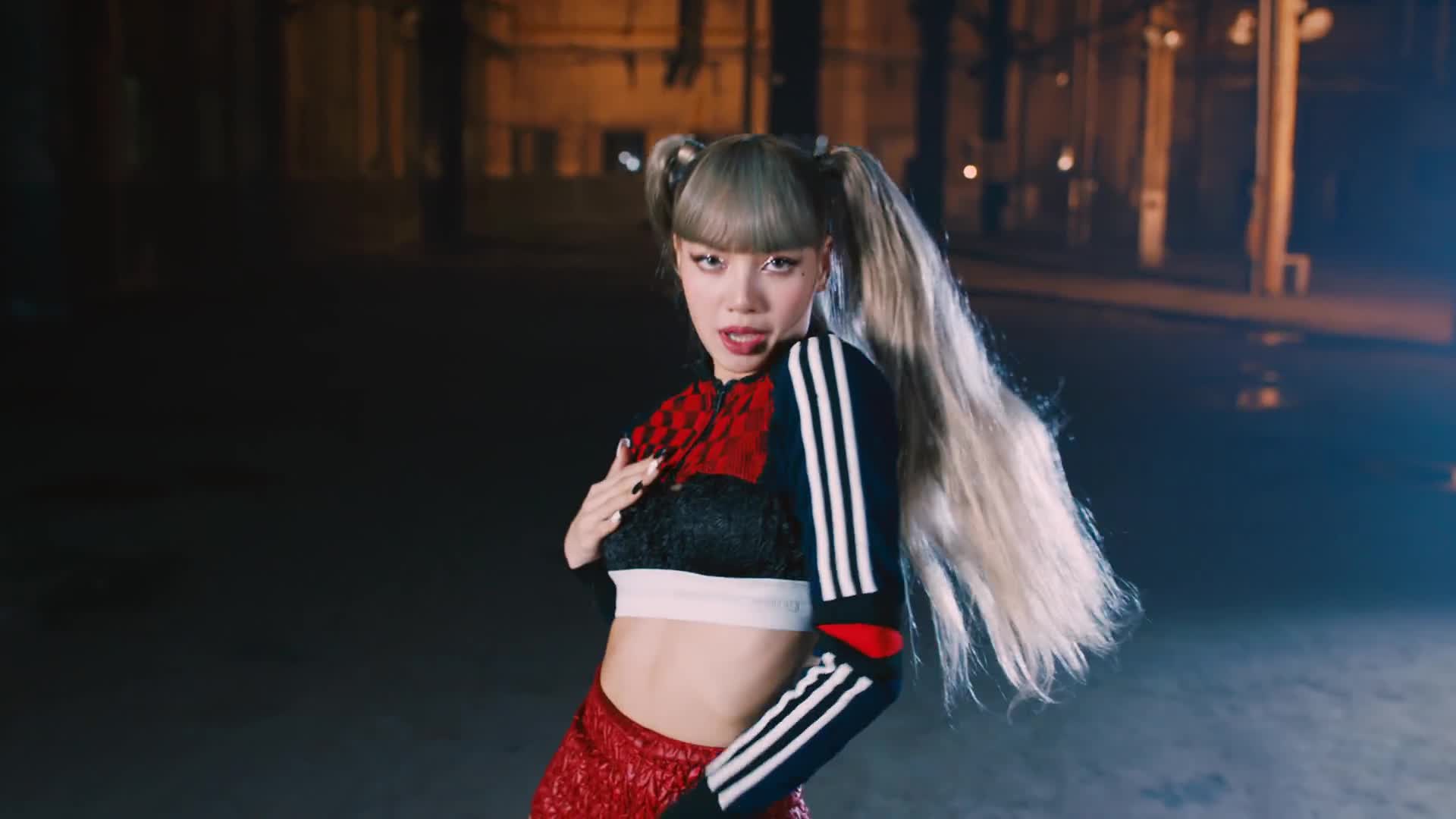 LISA MONEY EXCLUSIVE PERFORMANCE VIDEO