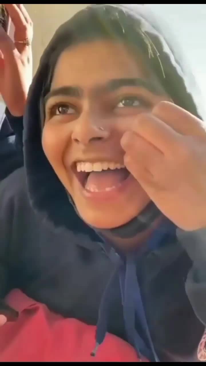 Girls Sexy Shayari| girl memes women memes