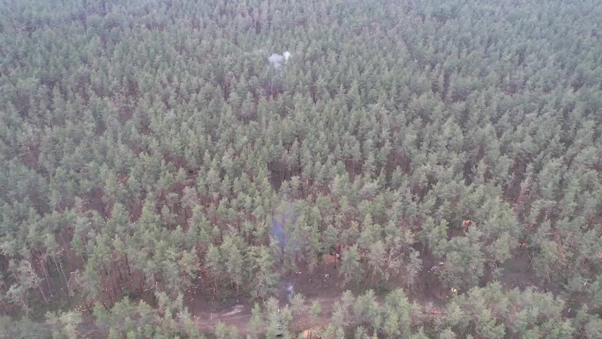 Russian tank under cover of Terminator BMPT neutralise an AFU attacking ...