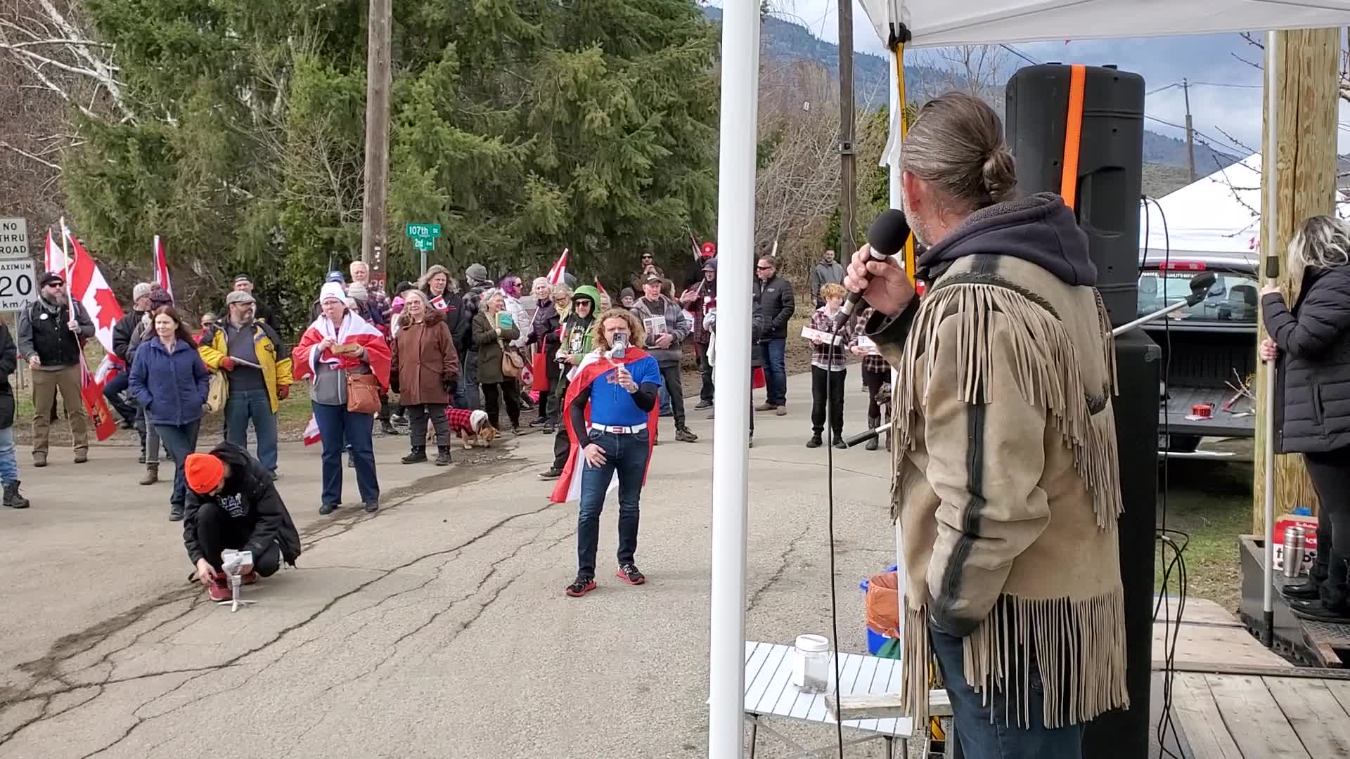 Freedom Convoy to Osoyoos Barbwire Border Rally Documentary March 19 ...