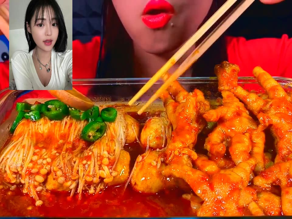 SPICY MEATBALL CHICKEN FEET ENOKI MASSIVE #eating #food #cooking #reels ...