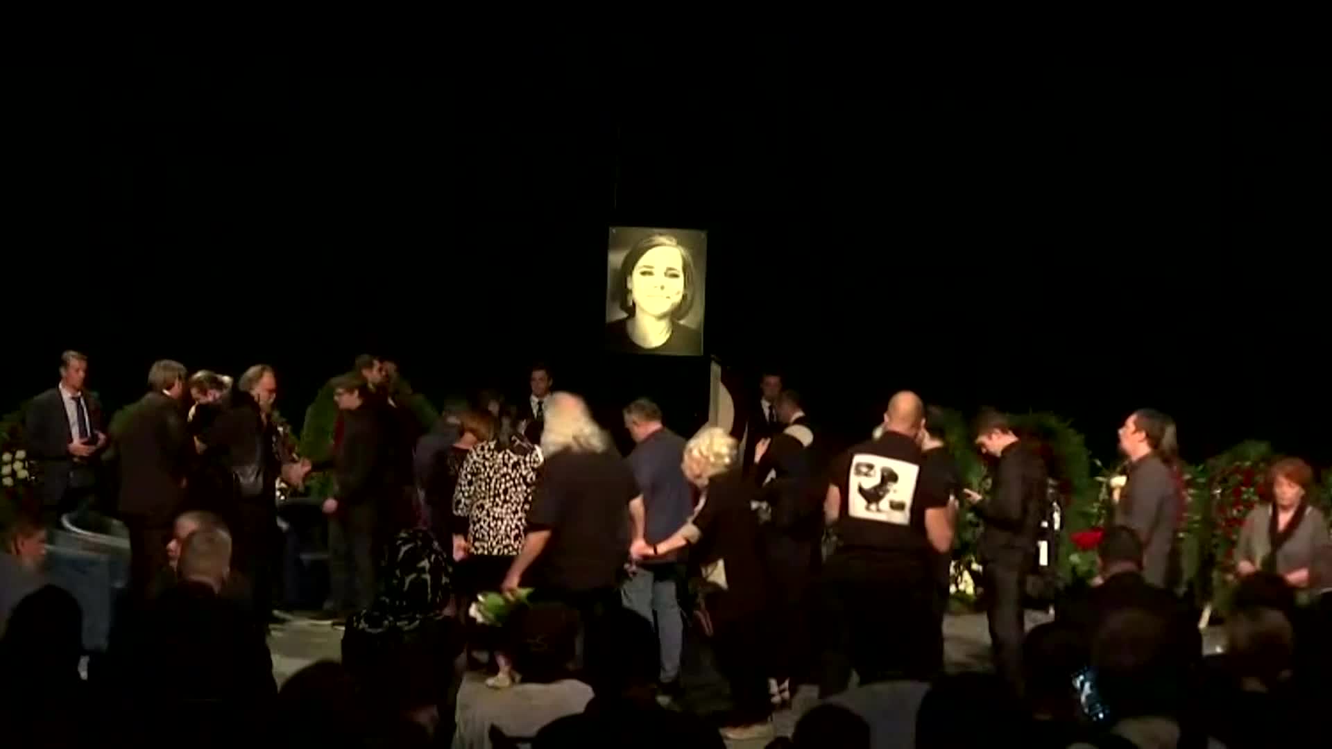 Putin ally Dugin speaks at daughter's memorial