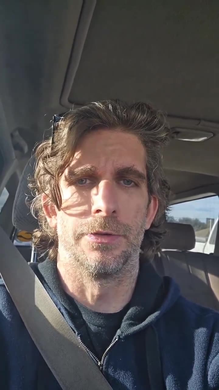 The guy who self-immolated at Trump Trial, Max Azzarello, singing ...