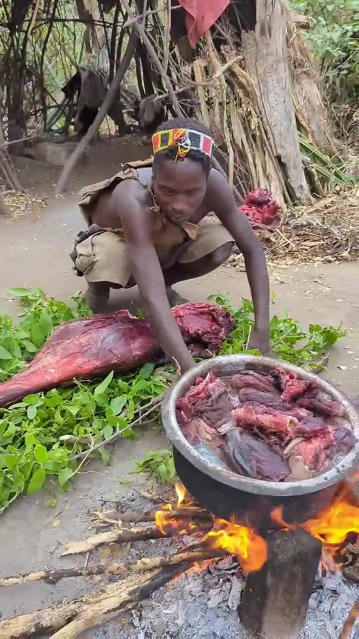 It's Cooking time hadzabe Hunt's tribe prepare their food #bushmen # ...