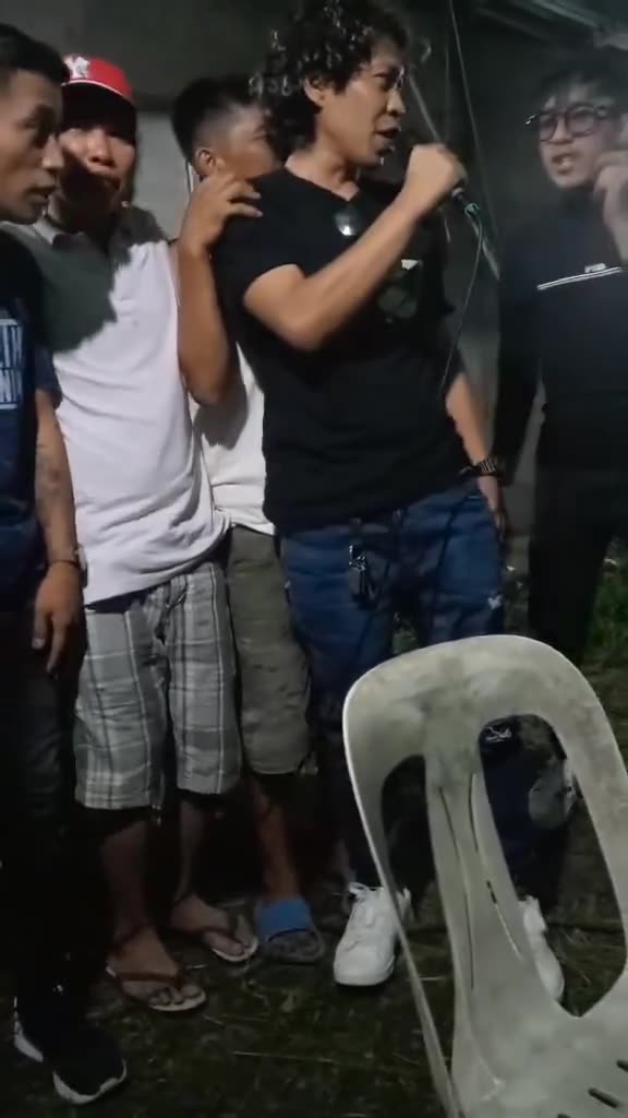 We are the world's Filipino version