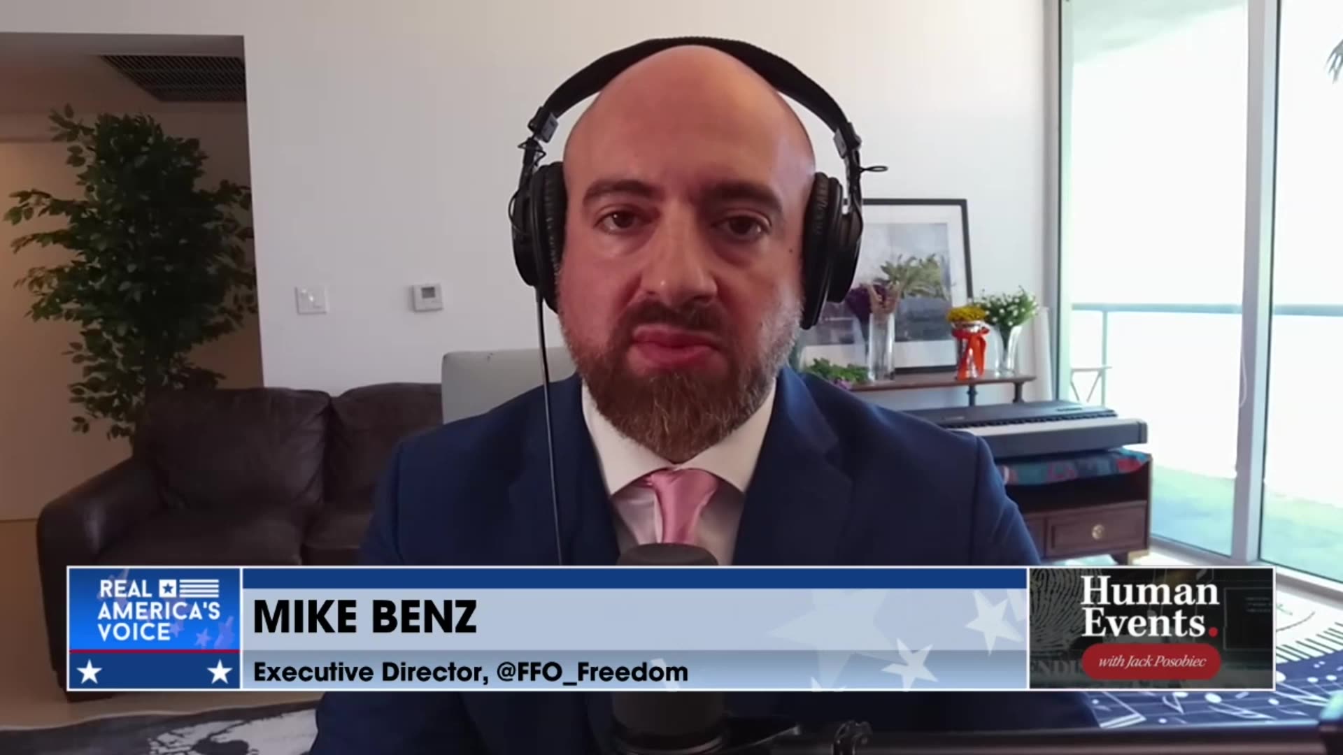 BREAKING- Chaos Erupts As Marjorie Taylor Greene Lobs 'Personal Attack ...