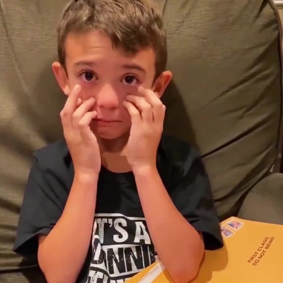 GOD BLESS LIAM AND HIS BEAUTIFUL FAMILY!!! ️🇺🇸🤗🤗🤗