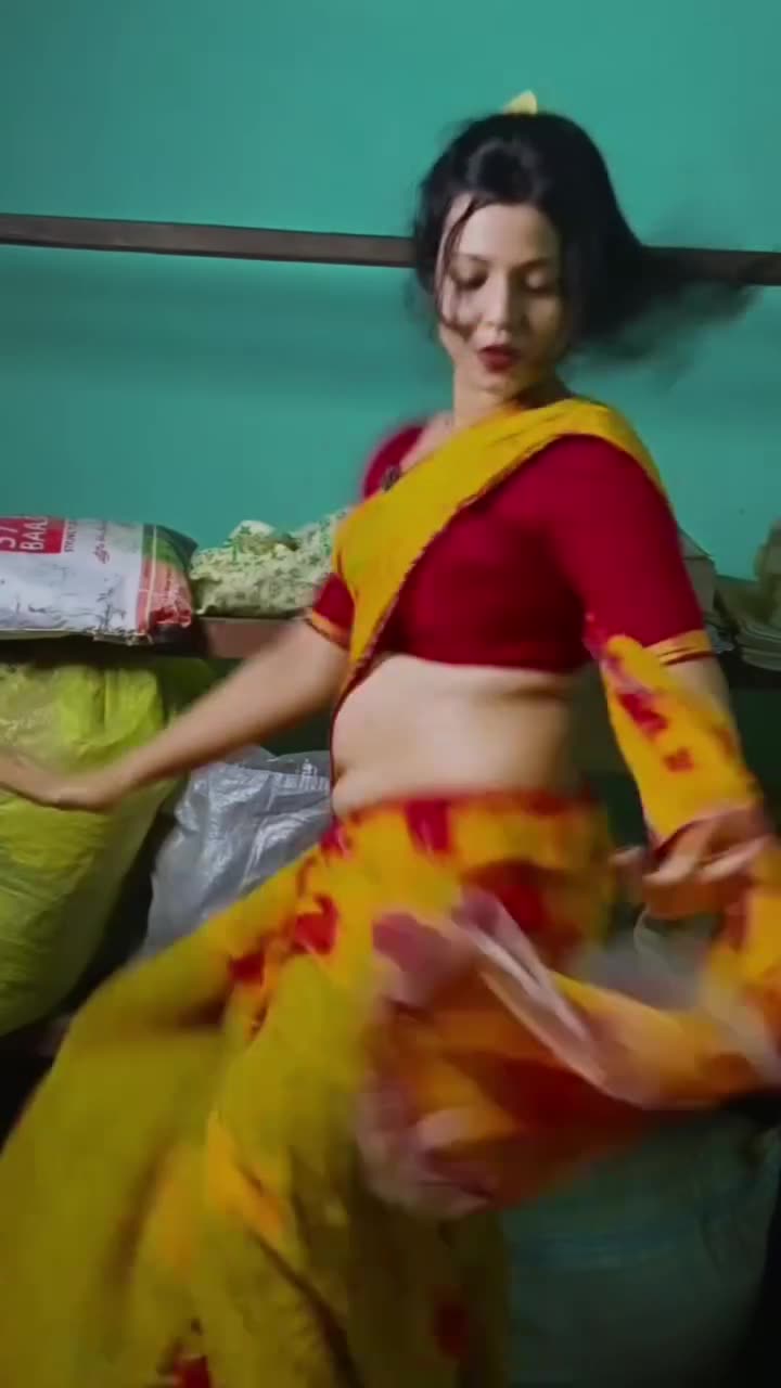 Desi Women Dance Indian Beauty Desi Sexy Ledy Sexy Girl Dance