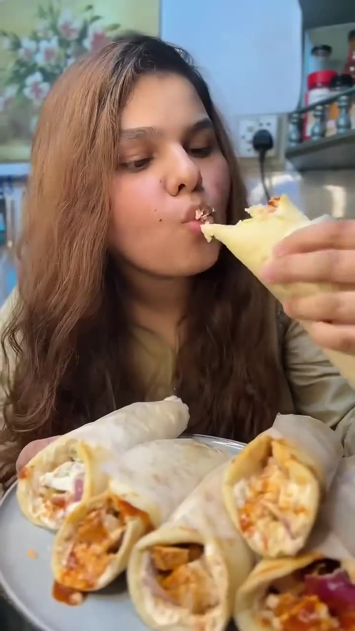 Super spicy Pakistani chicken shawarma recipe