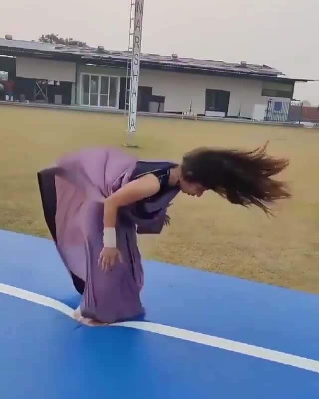 Parul Arora a gymnastics gold medalist, is creating waves in her sari ...