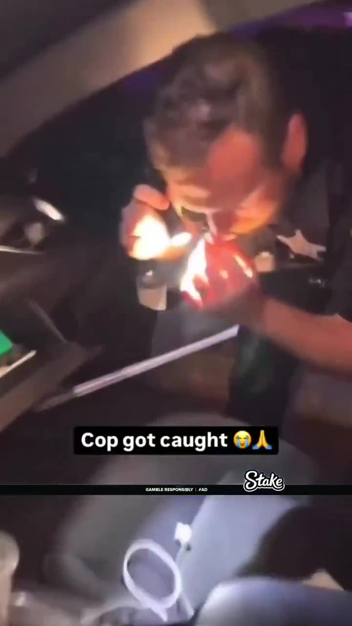 Cop gets caught snorting powder during traffic stop