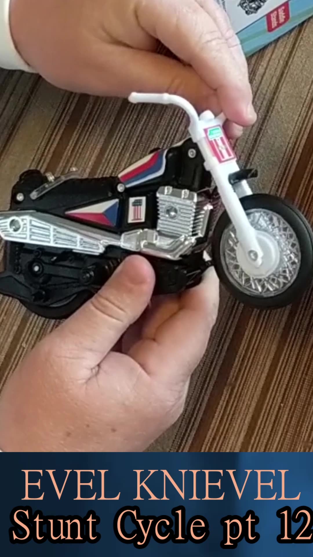 EVEL KNIEVEL STUNT CYCLE Review pt 12 - Unboxing The Stunt Bike!