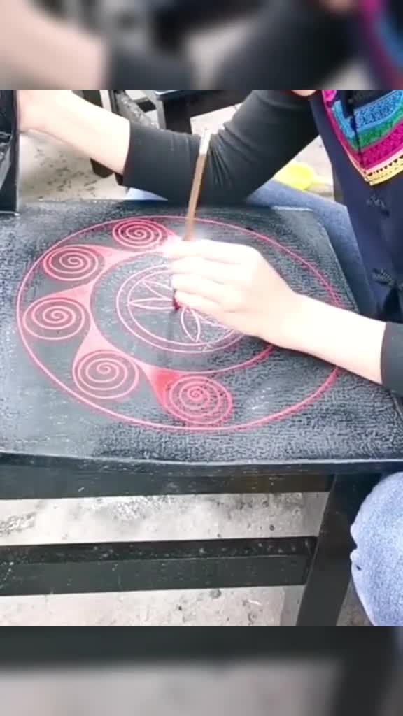 clapping hypnosis ghost fire