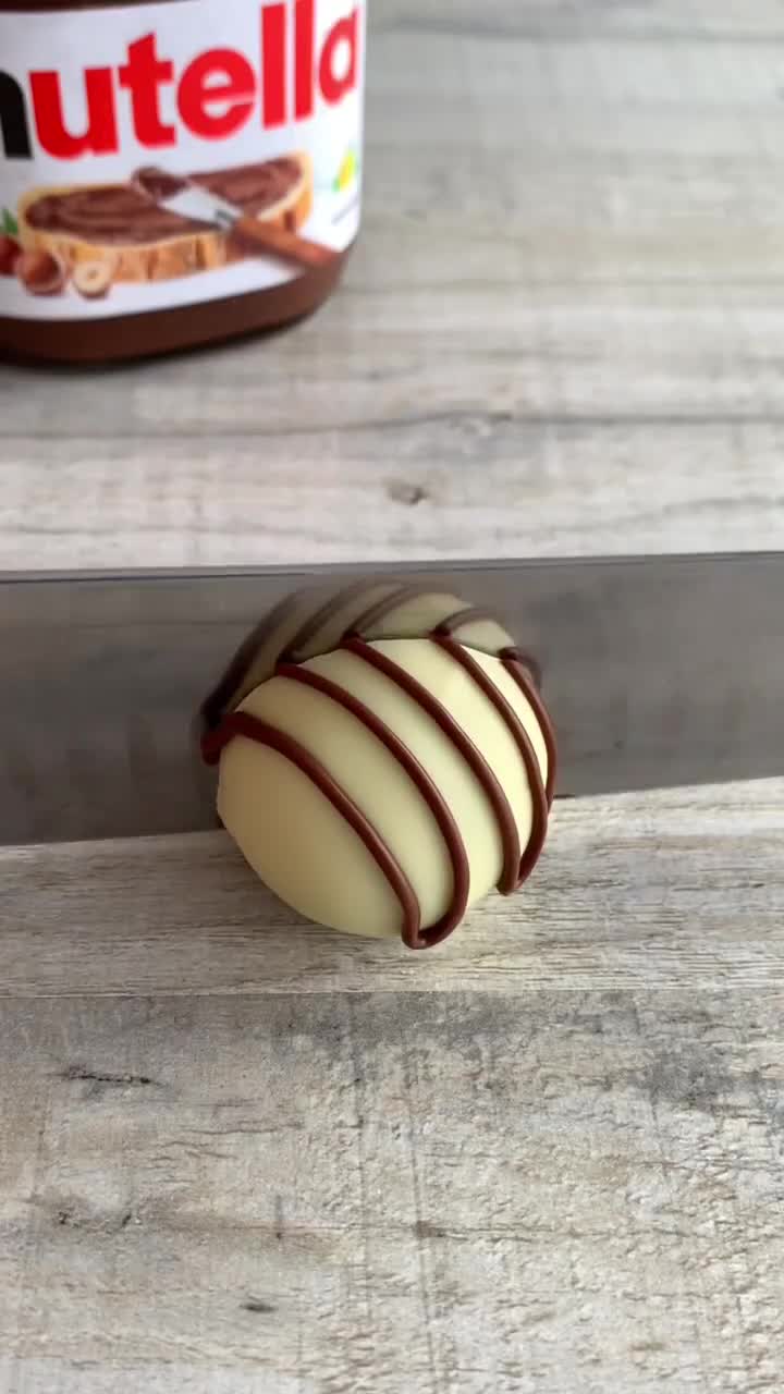 Nutella white chocolate cake balls