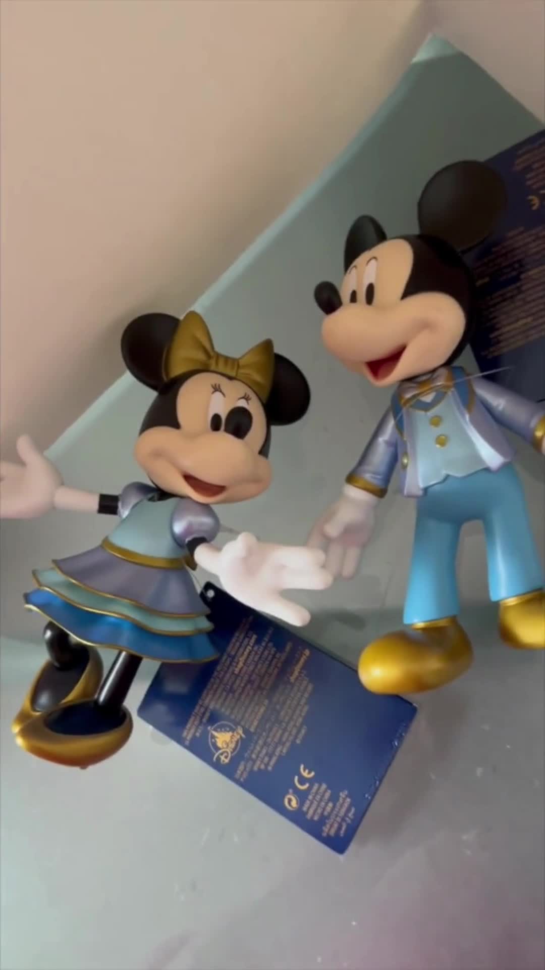 Walt Disney World 50th Anniversary Mickey and Minnie Mouse Articulated ...