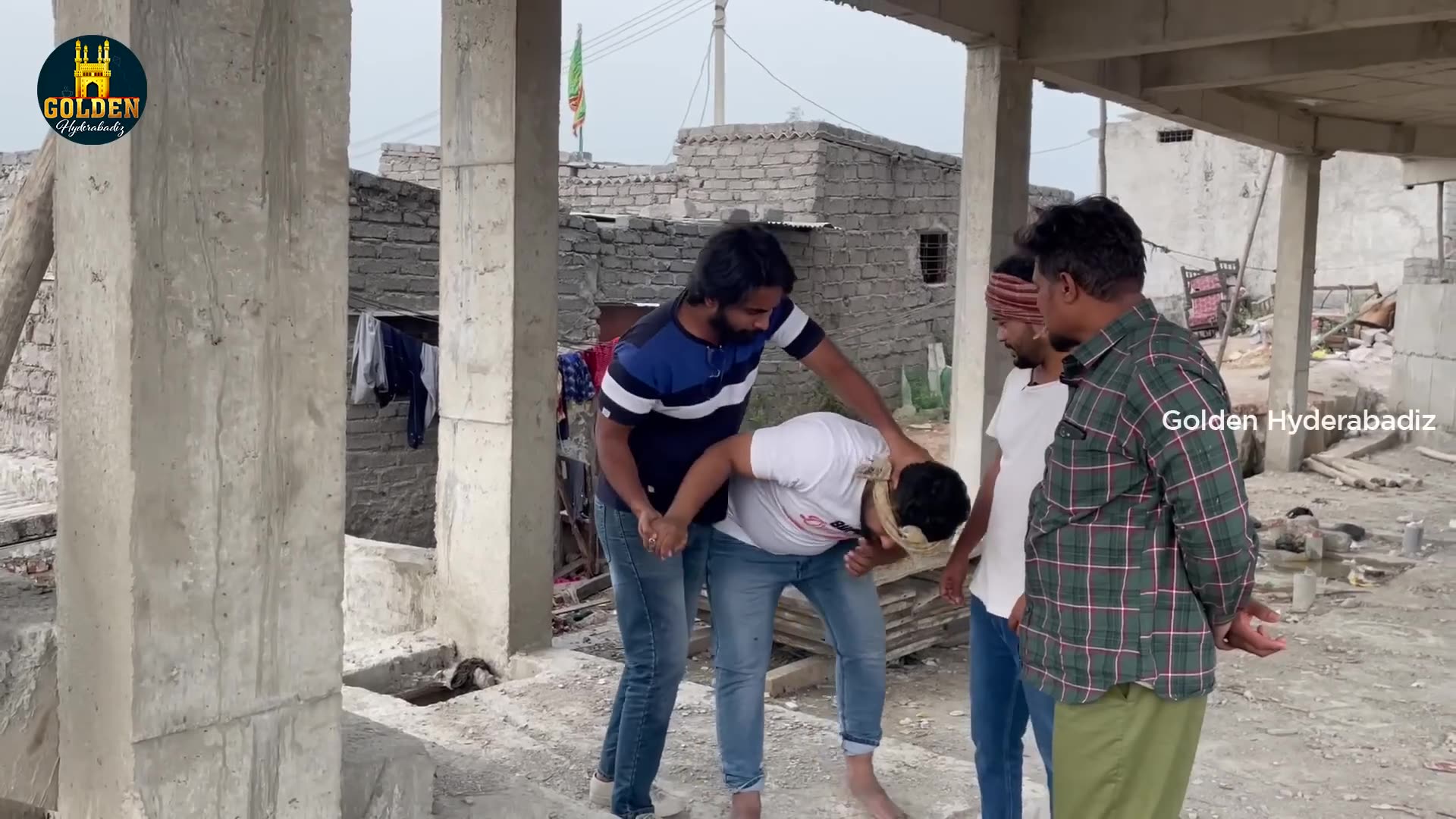 Laddu Pasha v/s Engineers | Village Boy Comedy Video | Hyderabadi Boys ...