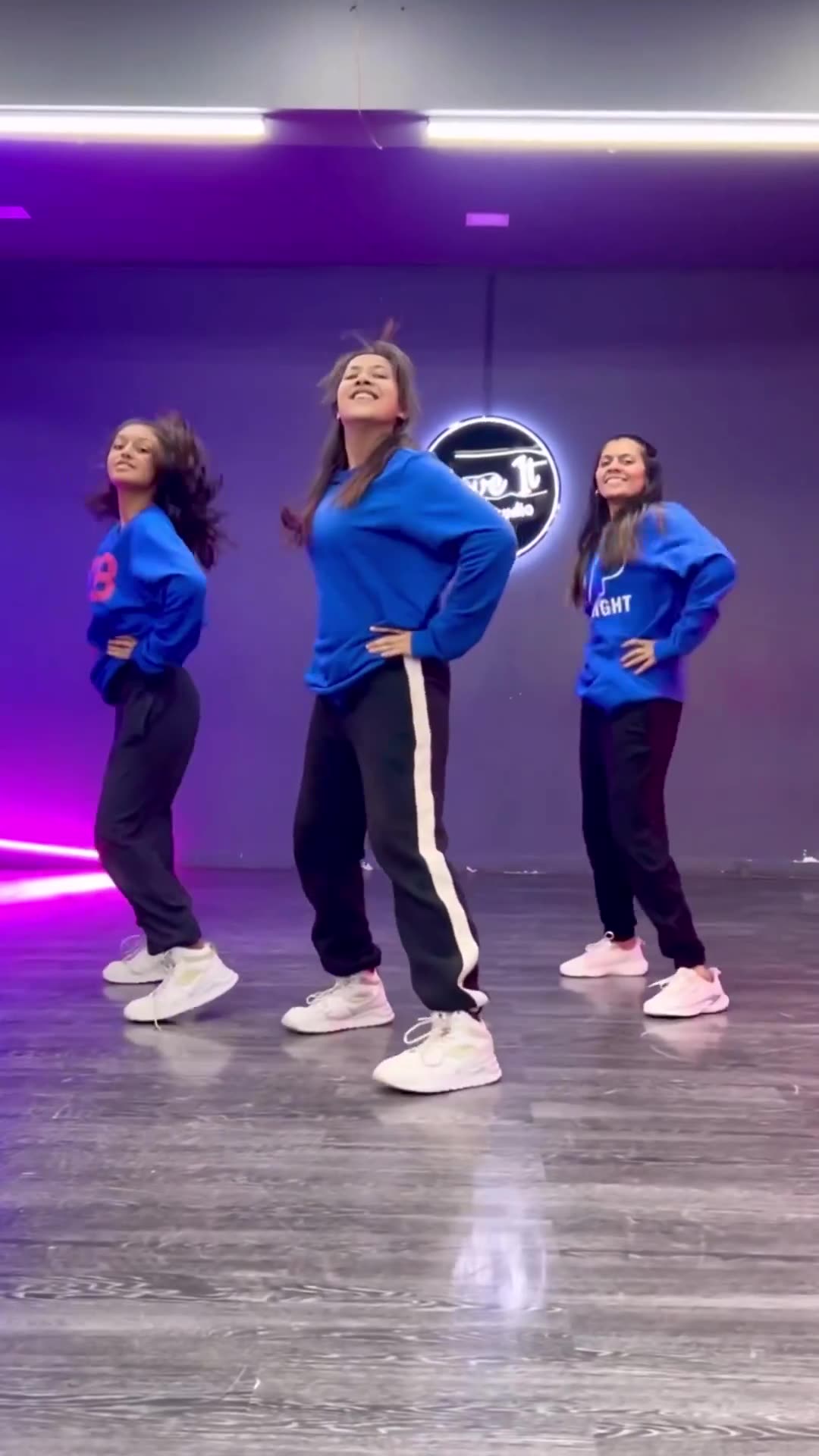 Best Tik Tok dance video viral dancer indian dance move