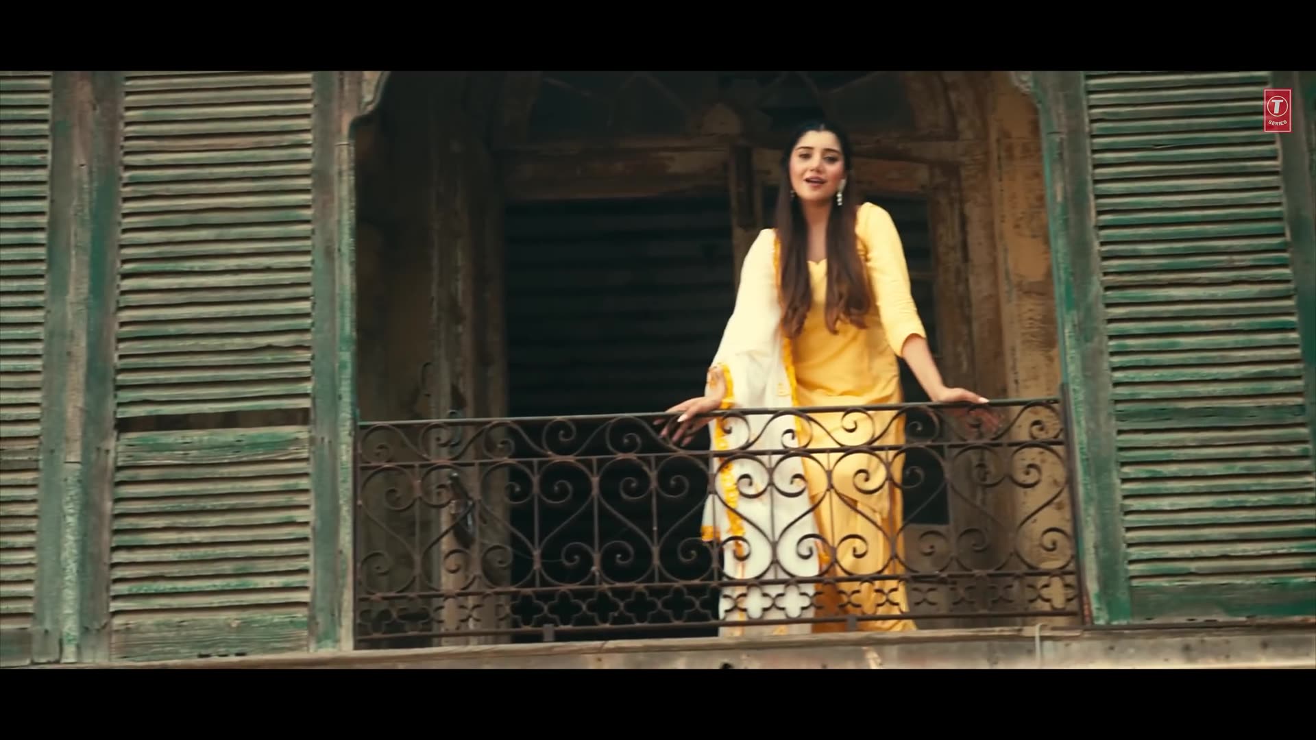 LALA LALA (Official Video) THE LANDERS - JASMEEN AKHTAR - PENDU BOYZ ...