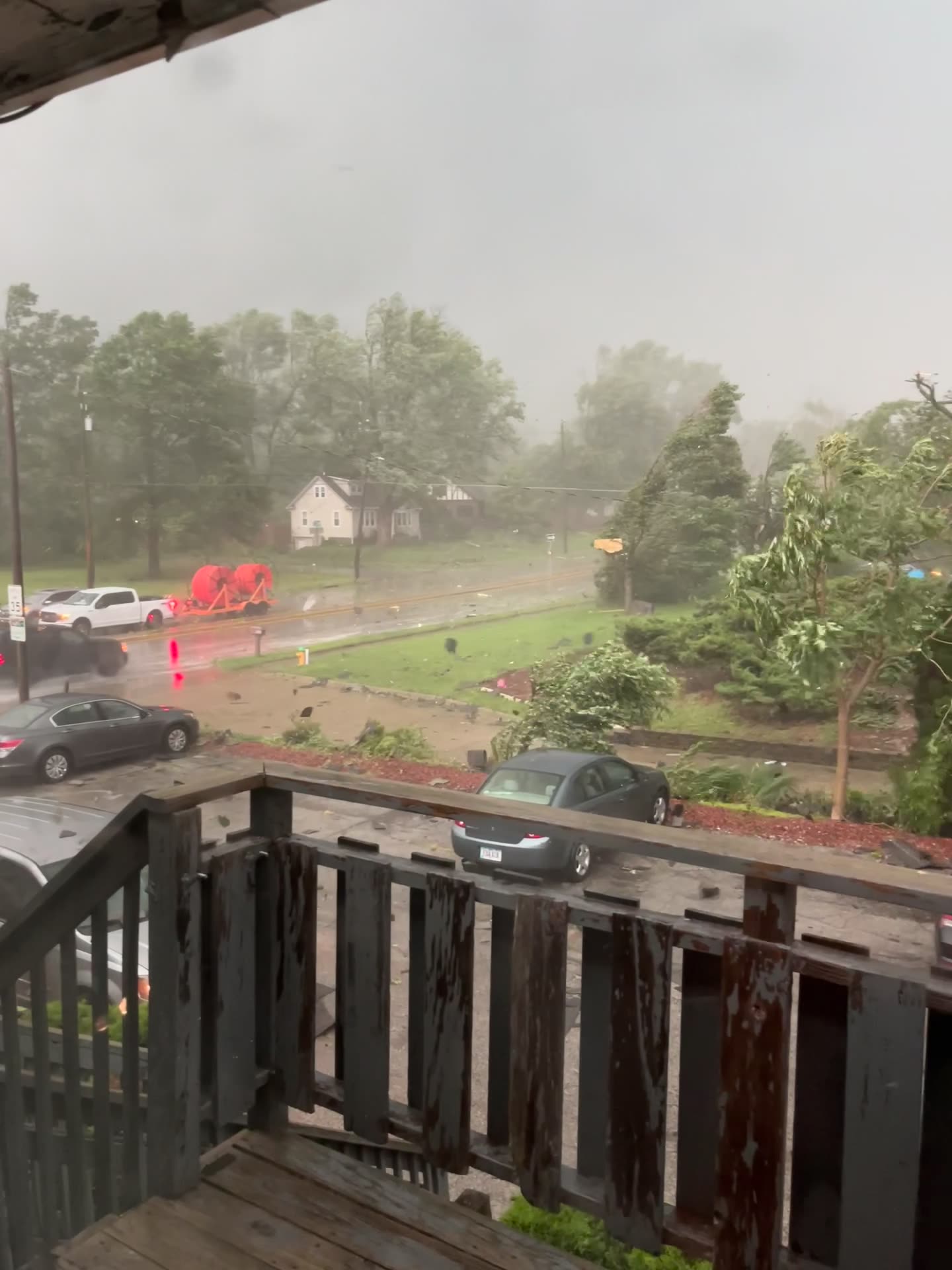 Man Watches Tornado Destroy His Apartment
