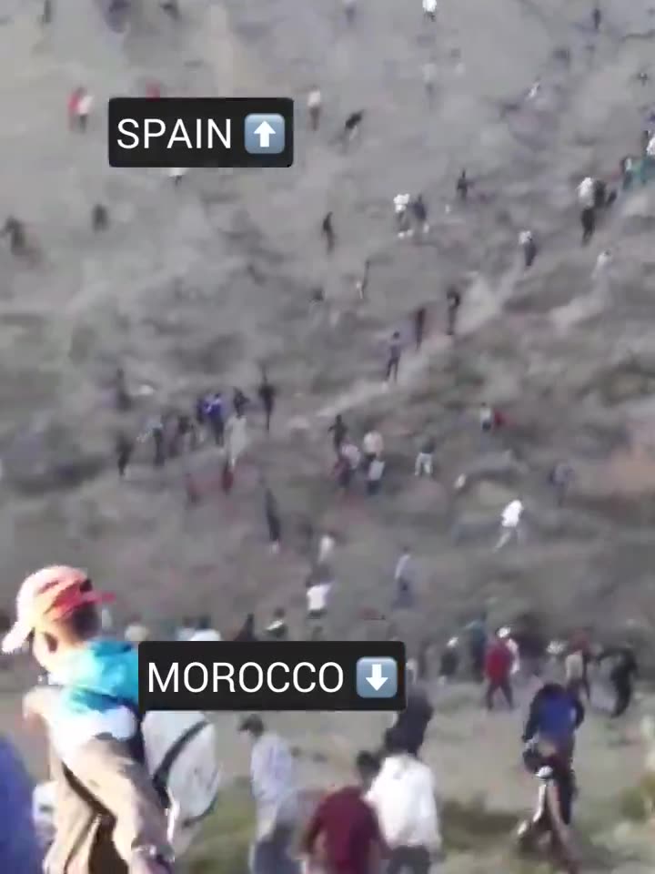 It’s like a zombie apocalypse film on the Spanish border!