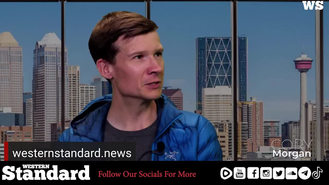 Jeromy Farkas chats with Cory about his hike from Mexico to Canada