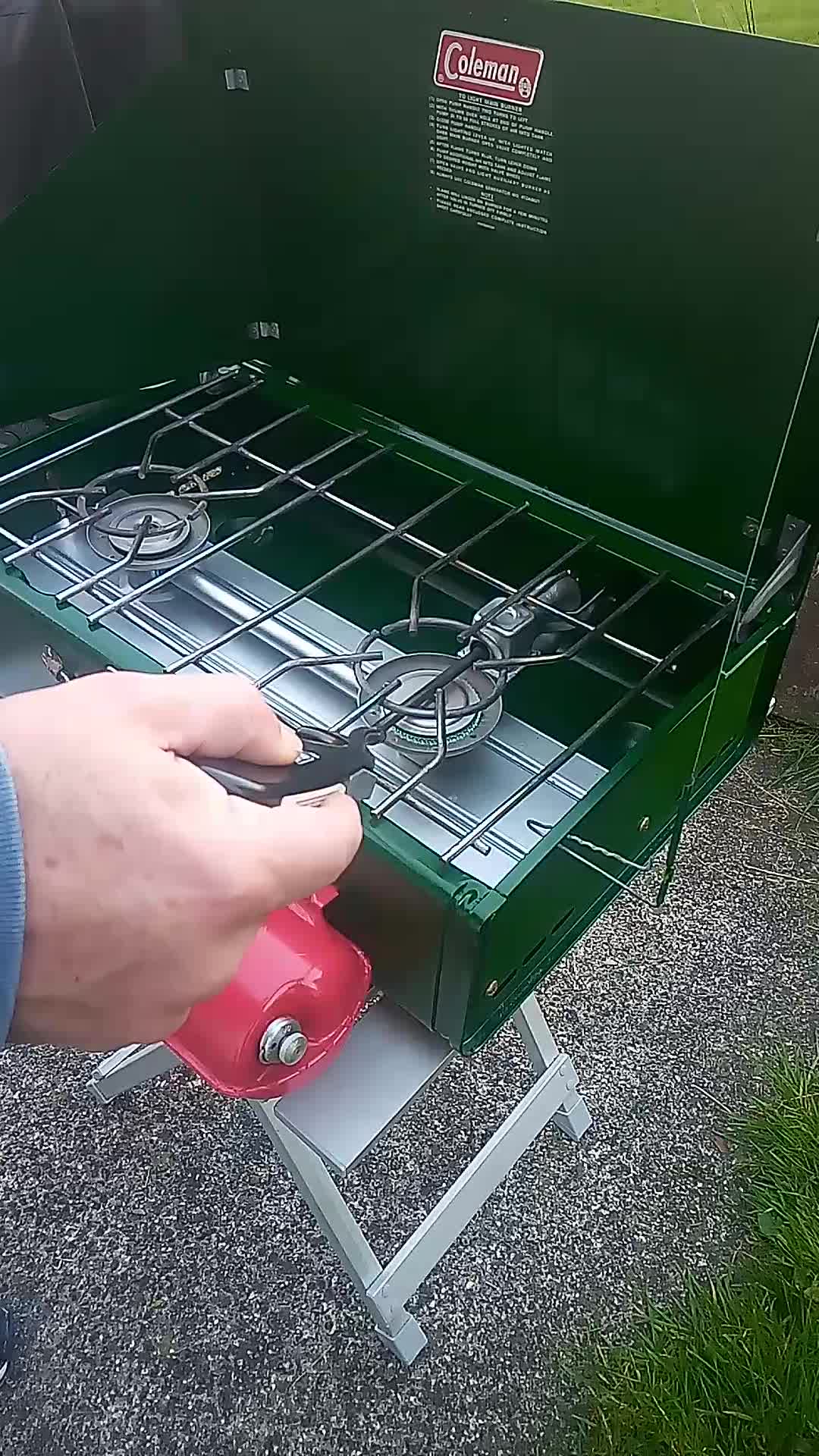 Coleman 413G Vintage Stove Restored