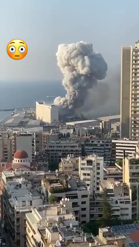 Beirut Warehouse Exploded. Never watched before:#explosion #beirut