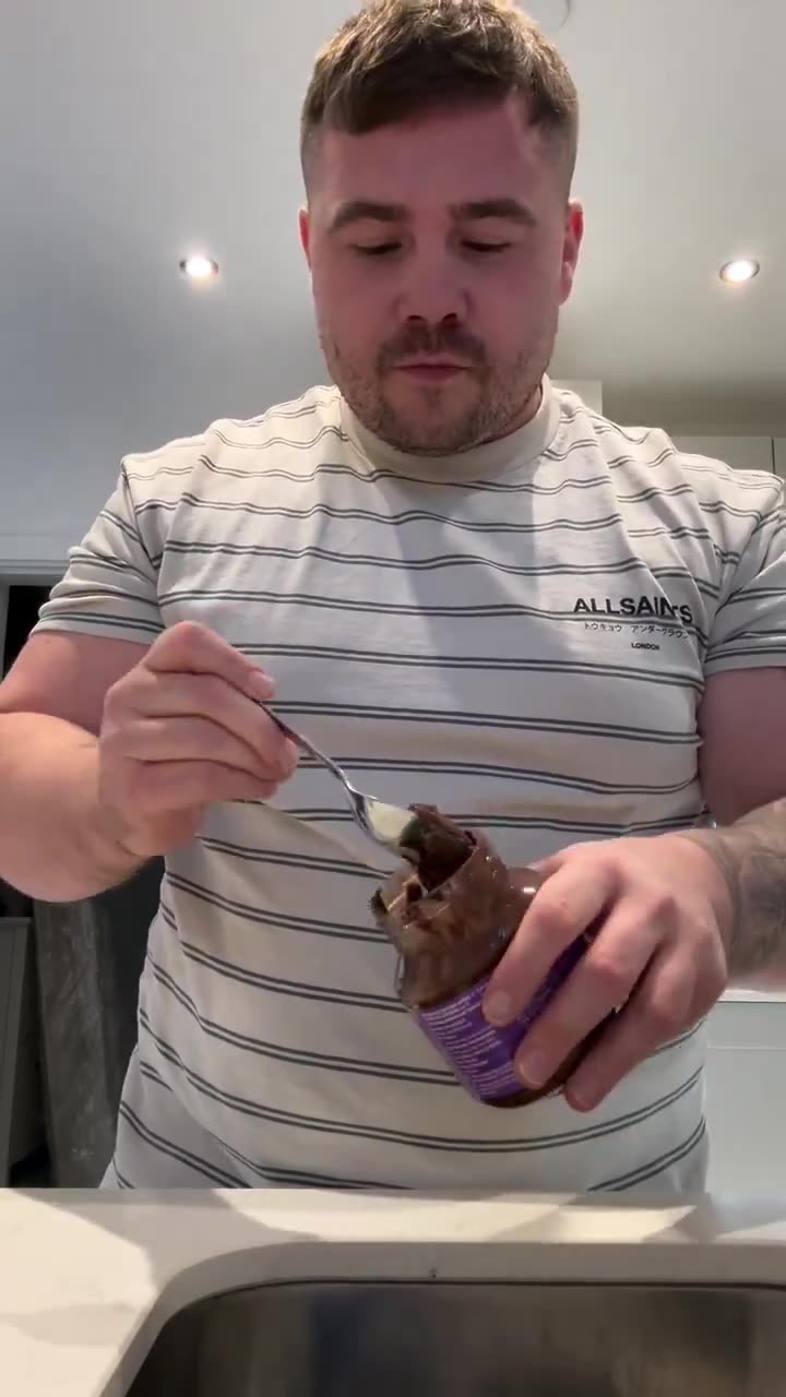 Internet Vs Real Life