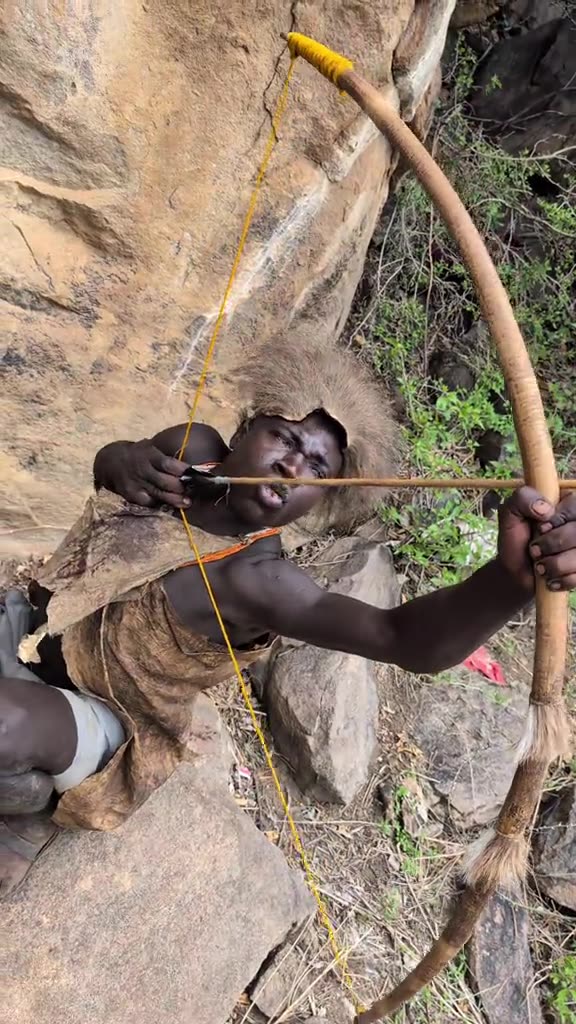 Hanzabe tribe hun'ts target arows, verry incible lifestyle