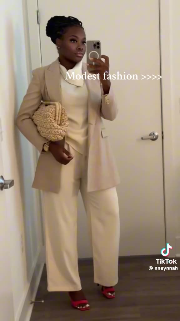 Your clothes do the talking, modest fashion