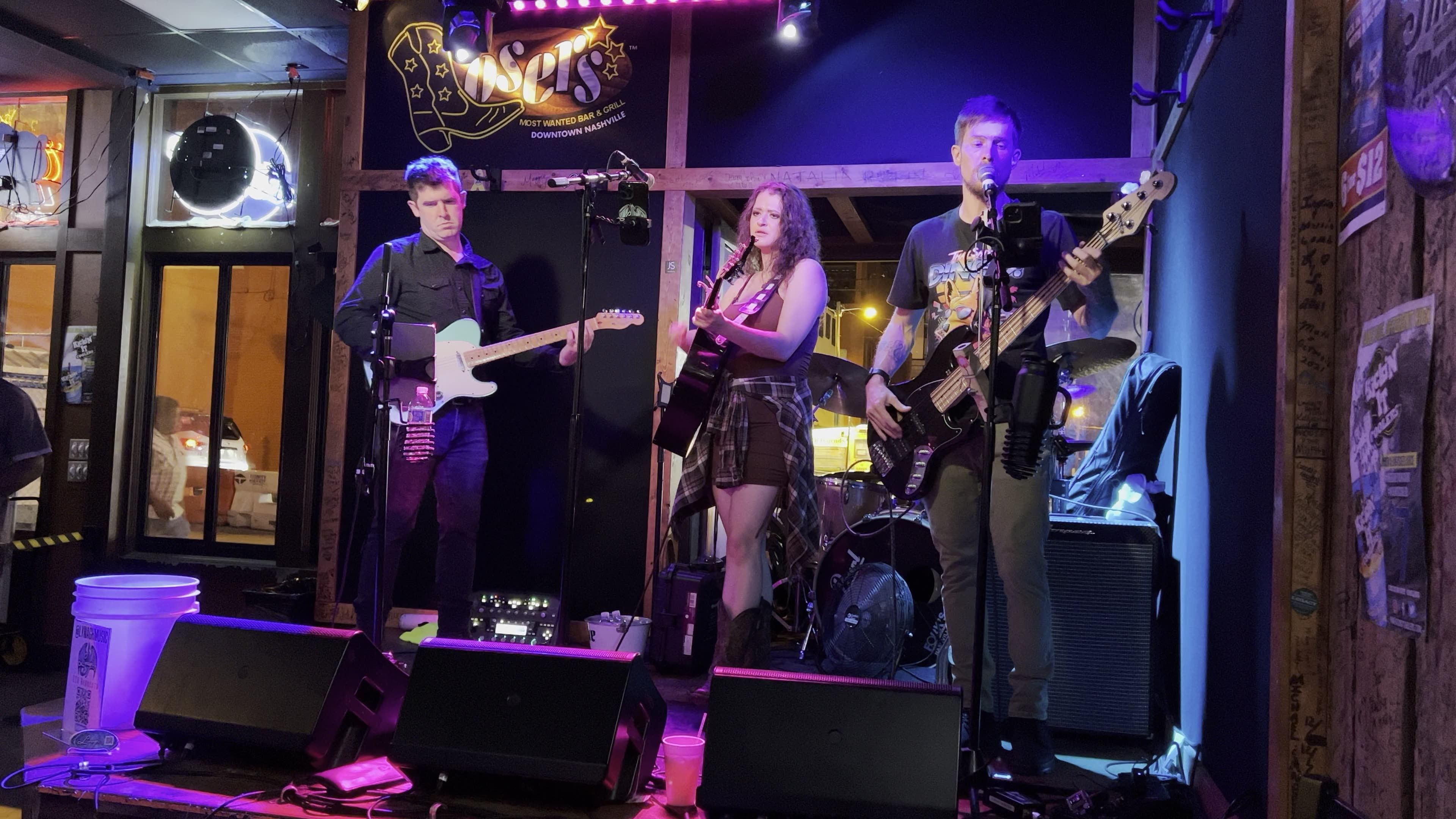 Lynagh & The Magic featuring Jordan Scheffman - Cody Jinks “Hippies And ...