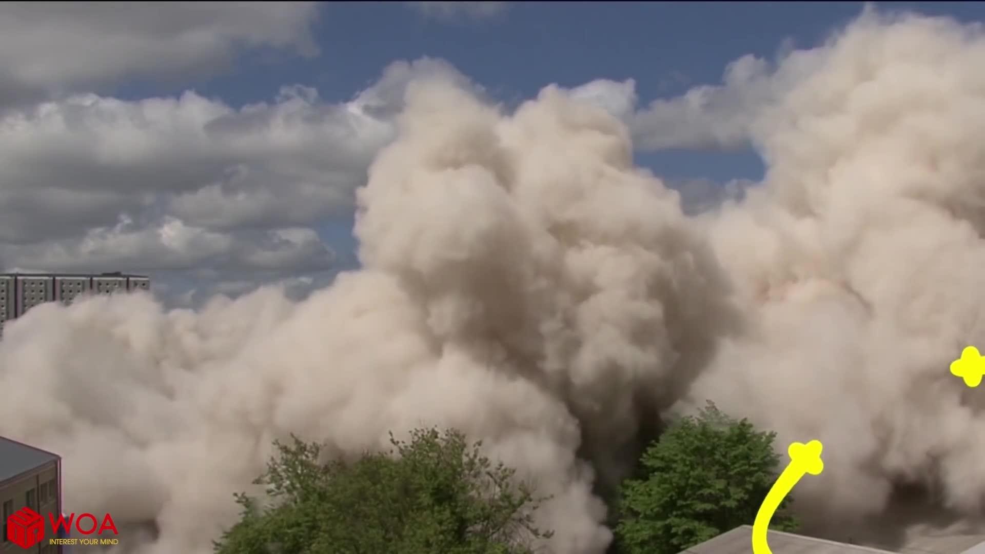 Extreme Dangerous Building Demolition Skills, Heavy Equipment Excavator ...
