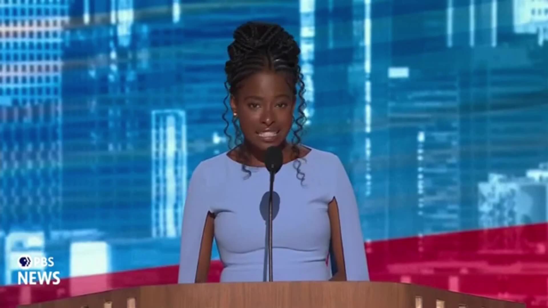 Poet Amanda Gorman recites ‘The Sacred Scene’ at 2024 Democratic ...