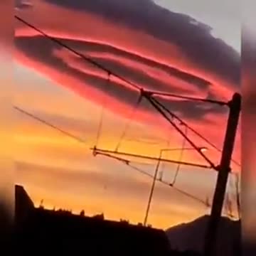 More Views of the Bizarre UFO Shaped Cloud Over Turkey