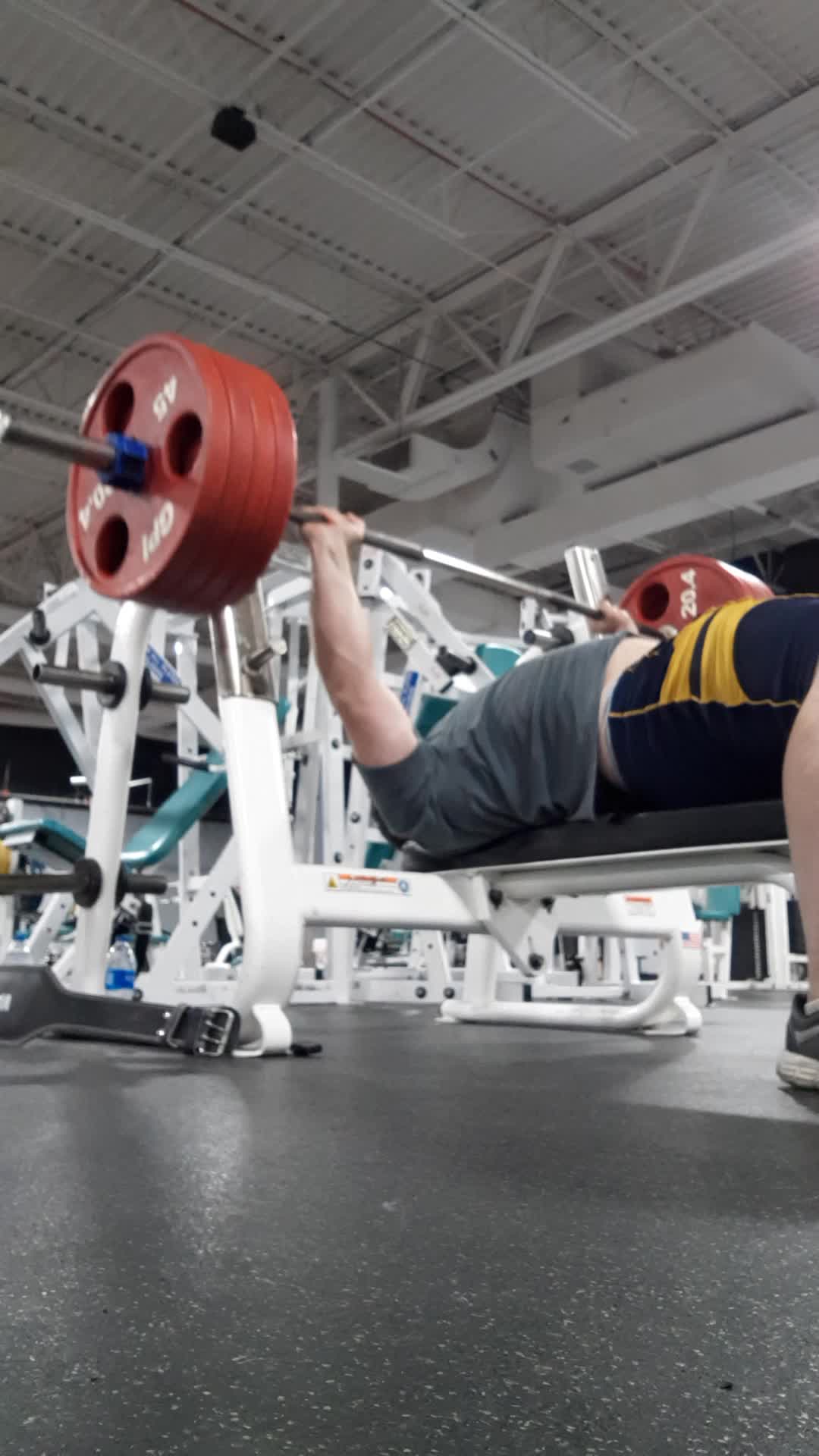 405 LBS Bench Pressing, 4 Repetitions!