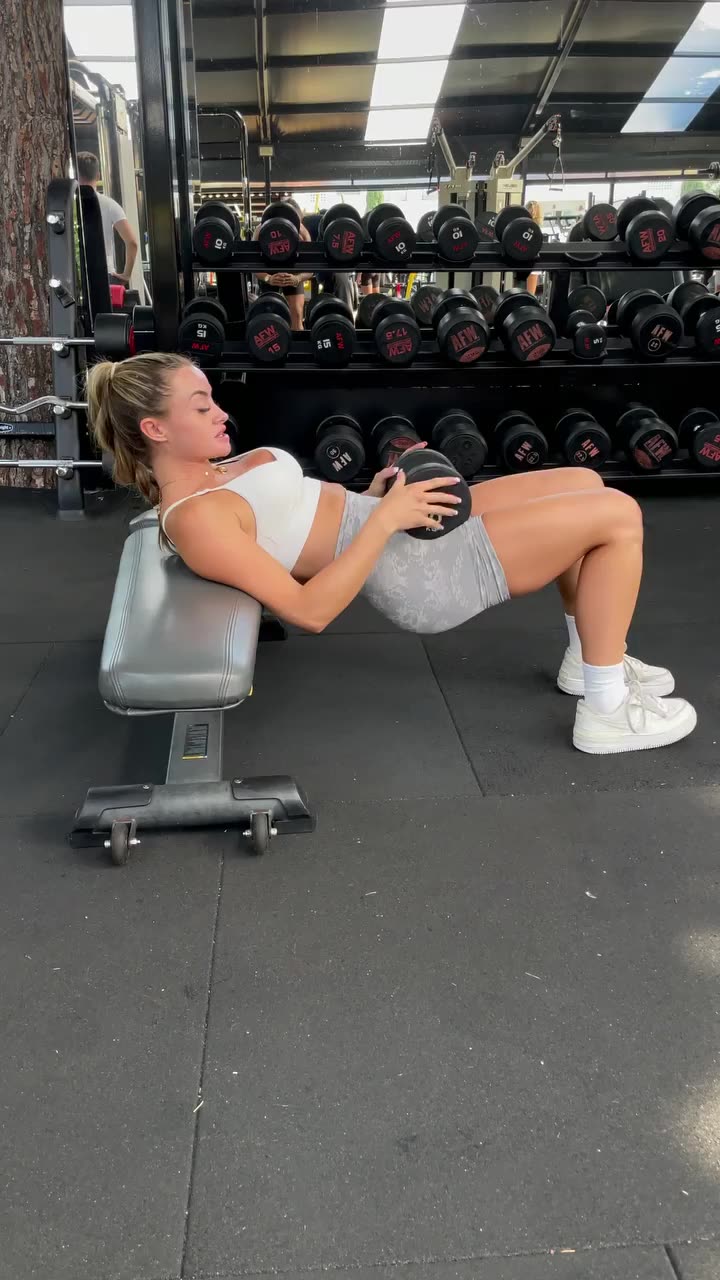 “Perfect Your Hip Thrust Form: Top Tips for Better Glute Gains”
