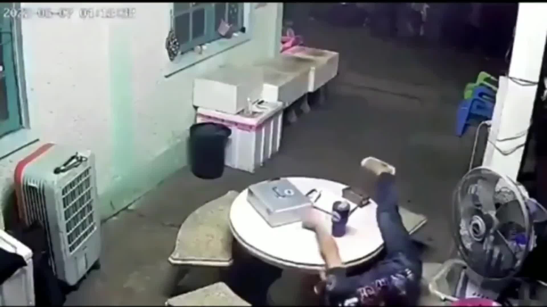 Disturbing 'Died Suddenly' Content - 'Doctors Baffled By Increase In ...