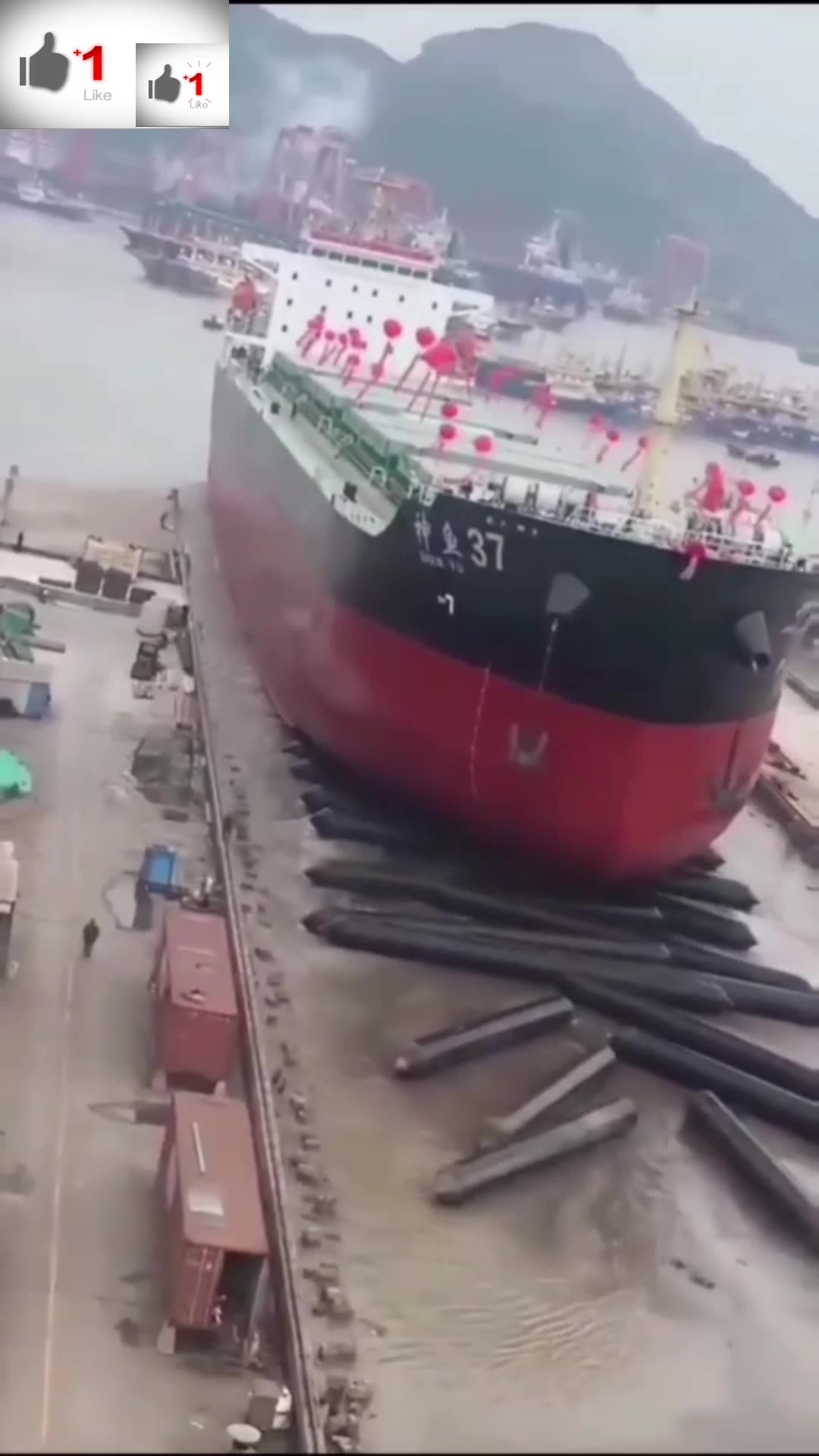 Ship Launching || Reverse Launching using air bags