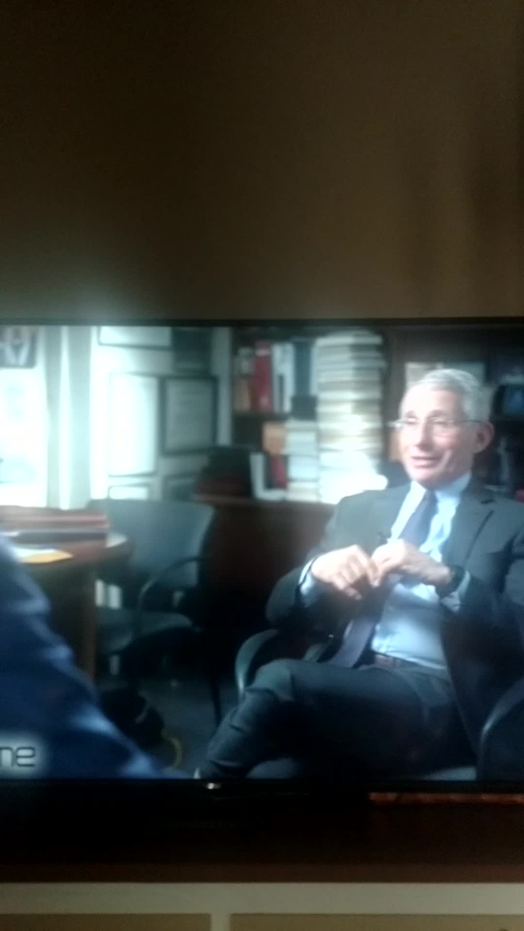 Fouchi on wearing masks